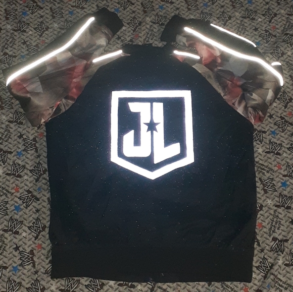DC Comics | Jackets & Coats | 27 Justice League Cyborg Bomber Jacket ...